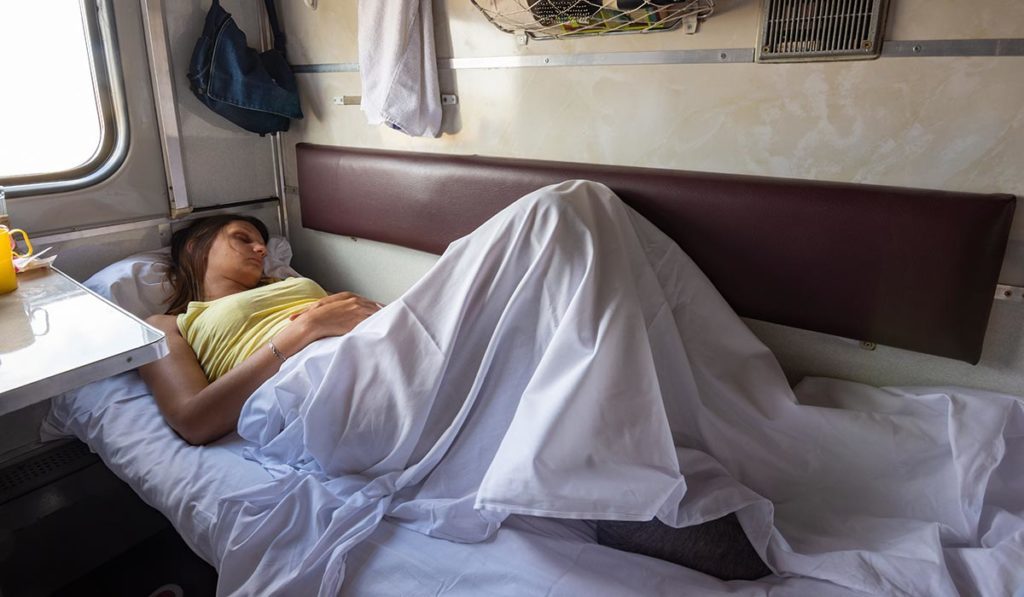 Chapter 5: Factors Contributing to Decompression Stress - Divers Alert ...