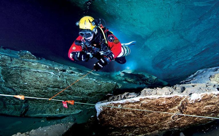 Cavern and Cave Diving - Divers Alert Network