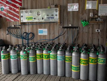 Safety tips–3 Dive Training and Equipment C–Compressor Room - Divers ...